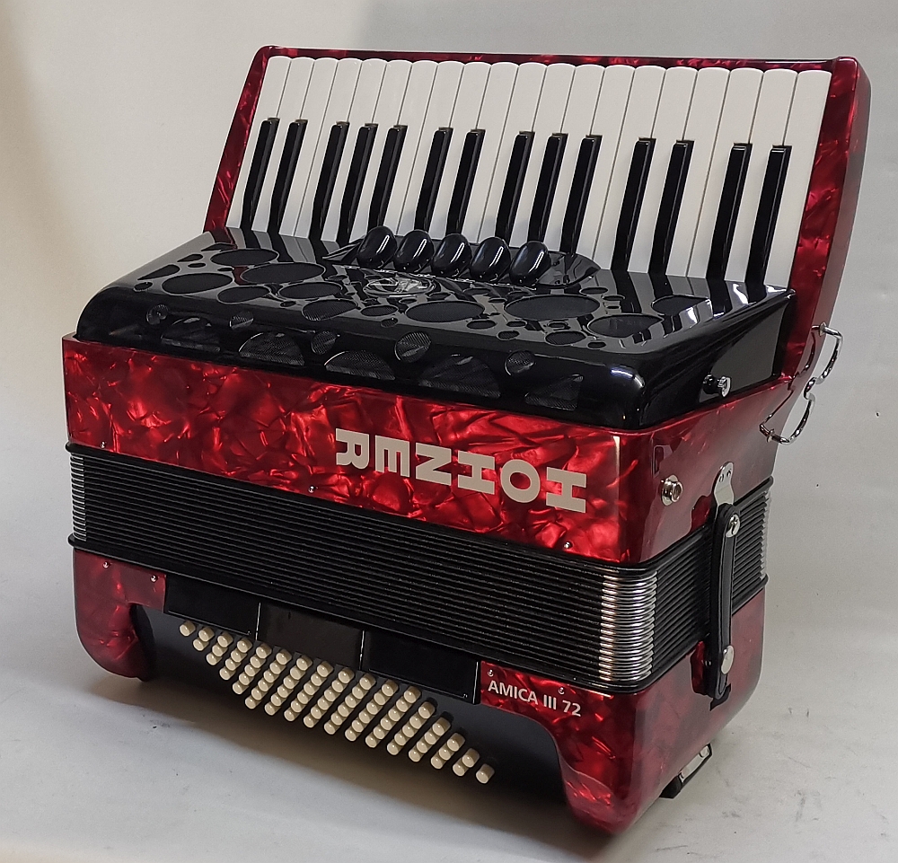 Hohner Amica III 72